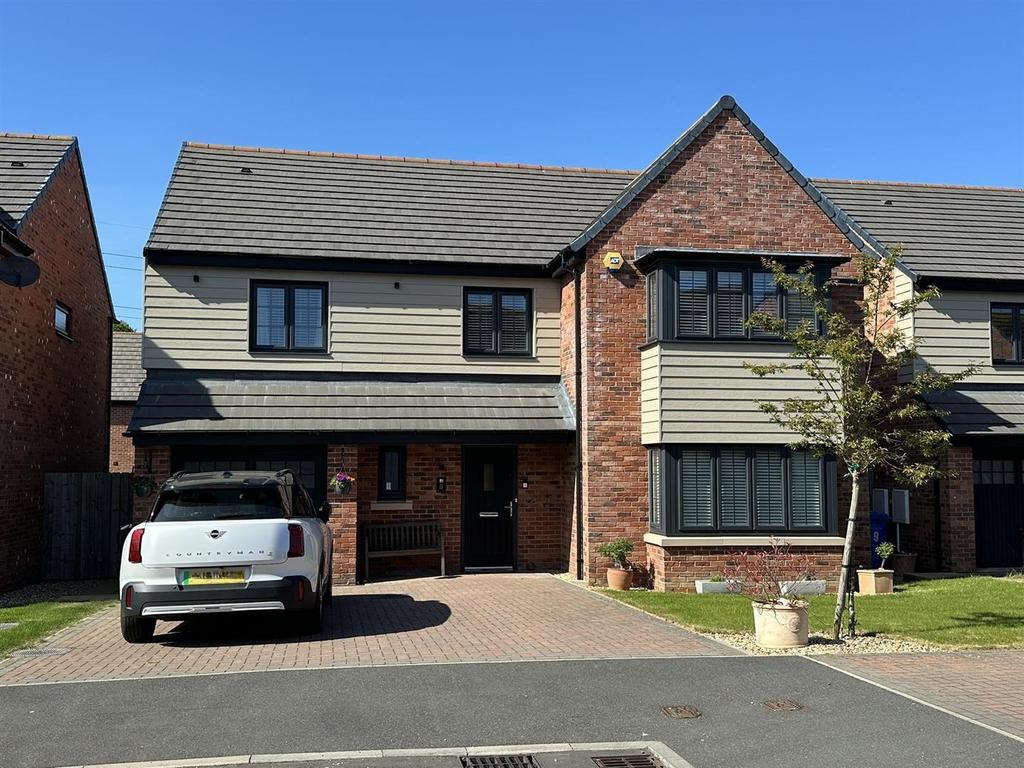 Bevan Court, Stannington, Morpeth 4 bed detached house - £495,000