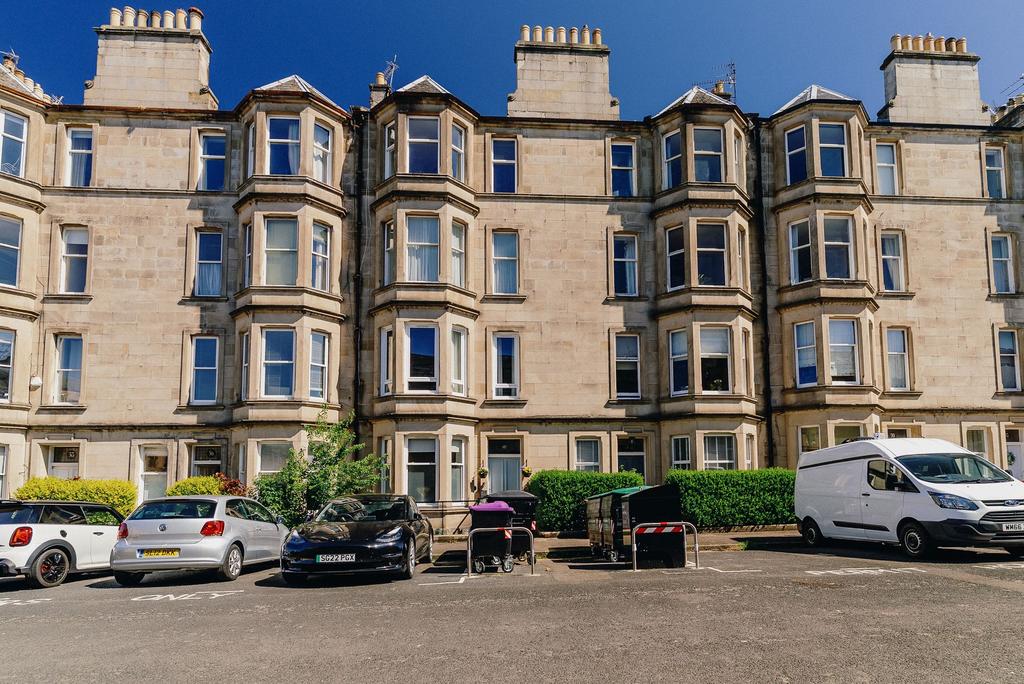 Learmonth Grove, Edinburgh EH4 2 bed flat for sale - £335,000