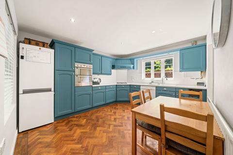 Houses for sale in Basingstoke | OnTheMarket