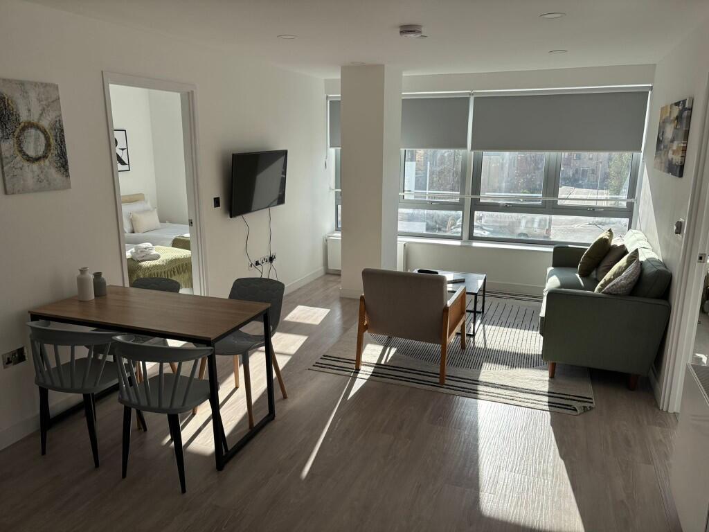 Vonder Bracknell, Market Street RG12 2 bed apartment to rent - £1,558 ...