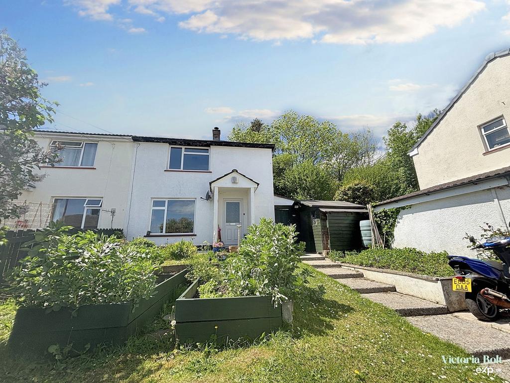 Barn Park, Buckfastleigh TQ11 2 bed semi-detached house for sale - £260,000