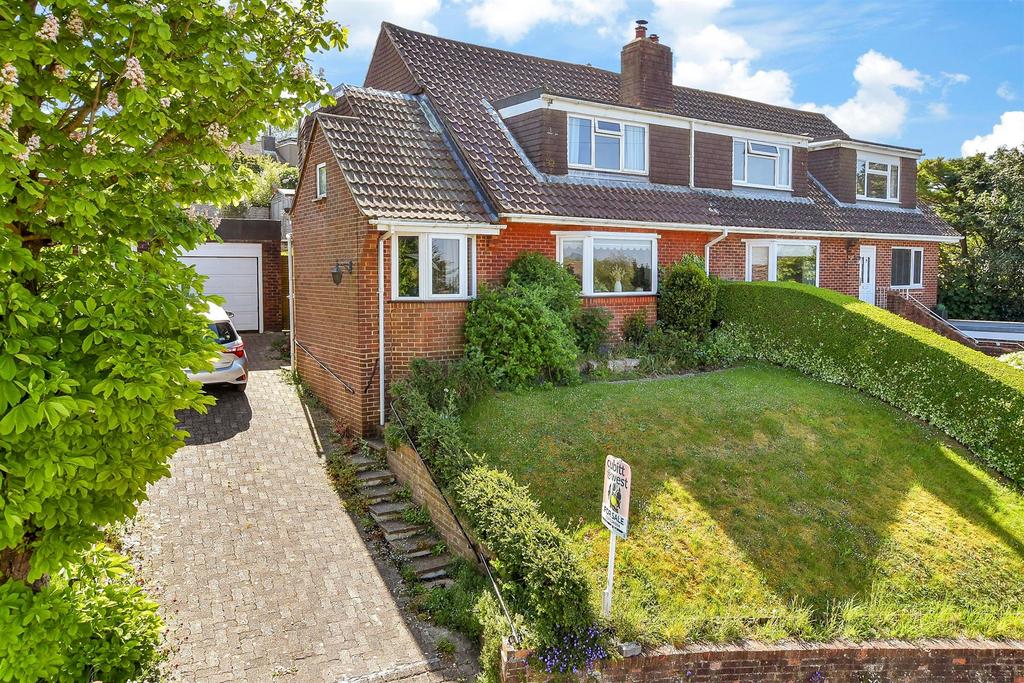 Elsted Crescent, Brighton BN1 3 bed semi-detached house for sale - £363,500