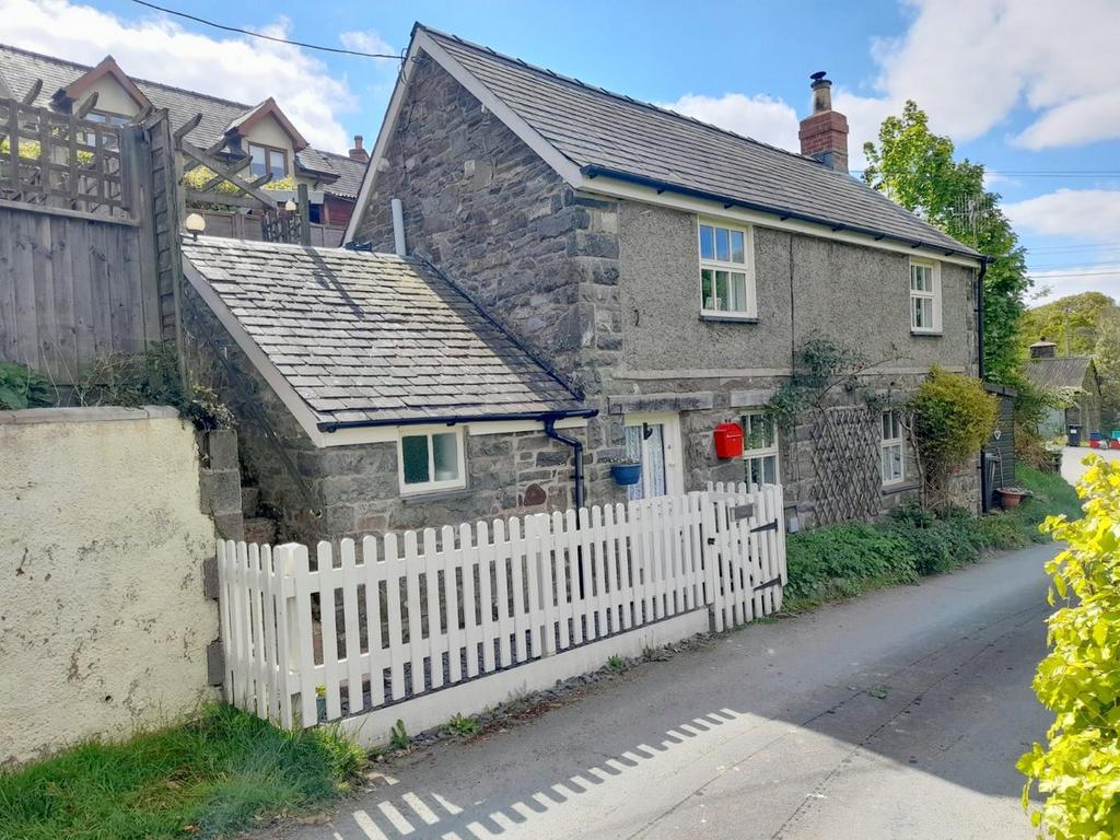 Bont Dolgadfan SY19 2 bed cottage for sale - £168,000