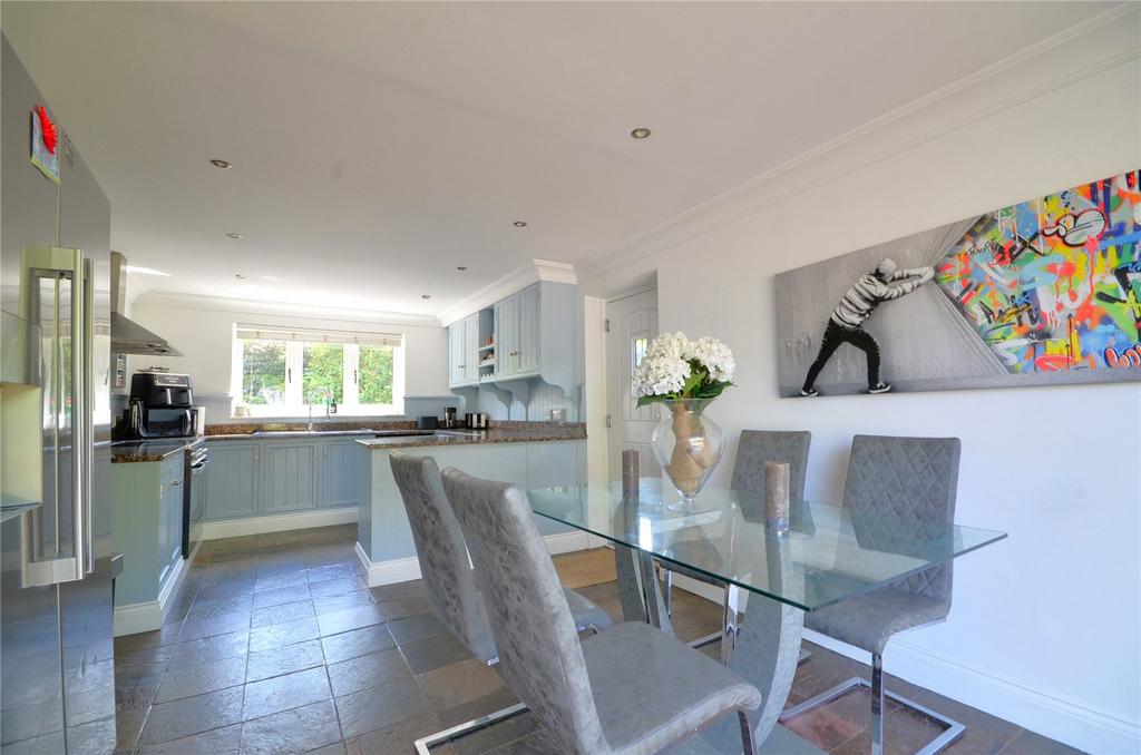 South Godstone, Godstone, Surrey, RH9 4 bed semi-detached house for ...