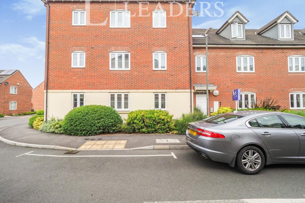 Bramley Road, Long Eaton 2 bed apartment to rent - £825 pcm (£190 pw)