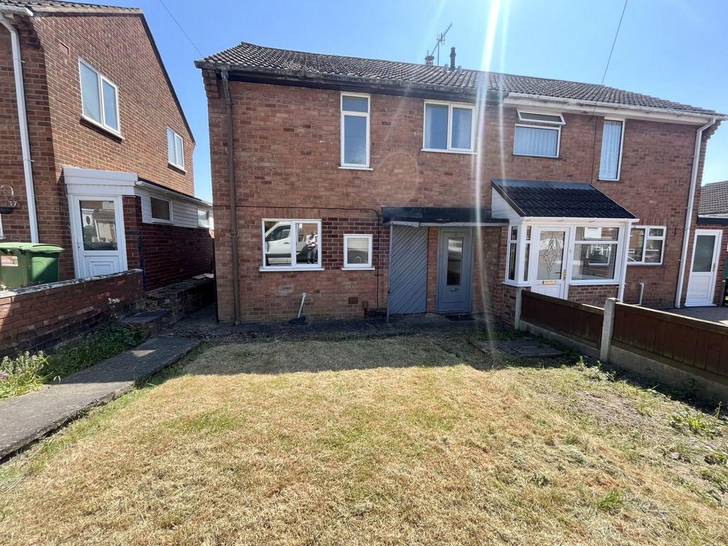 Lawnsdown Road, Brierley Hill DY5 3 bed semi-detached house for sale ...