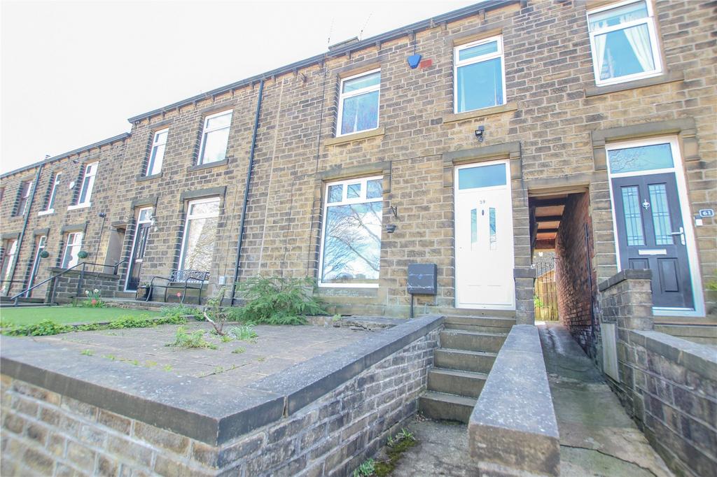 Royds Avenue, Linthwaite... 3 bed terraced house - £850 pcm (£196 pw)