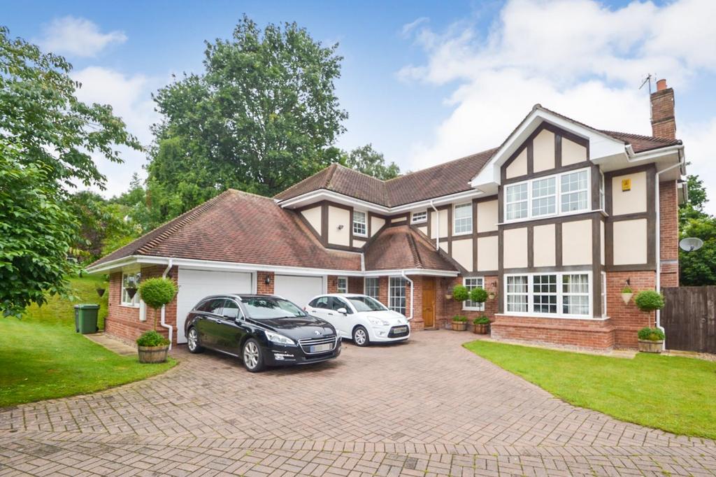 The Keep, Ironbridge Road TF7 5NN 4 bed detached house - £2,050 pcm (£ ...