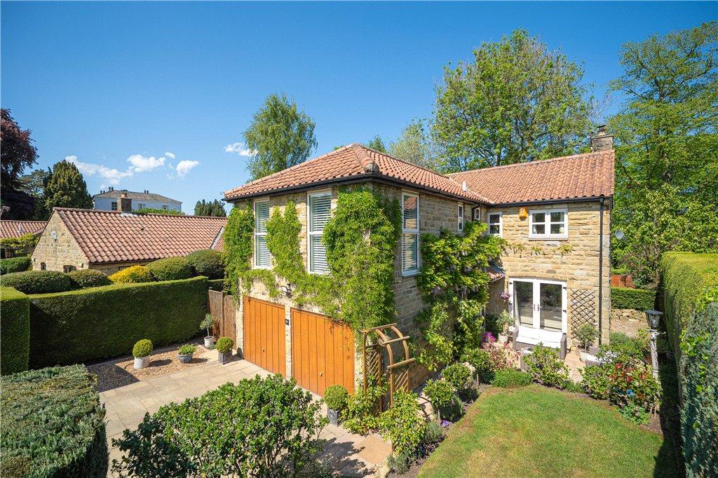 Trinity Park, Ripon, North Yorkshire 5 bed detached house for sale - £ ...