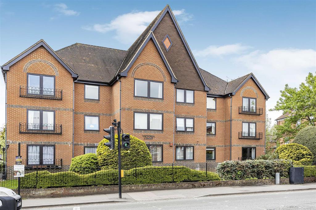 Victoria Court, Henley-On-Thames RG9 2 bed retirement property for sale ...