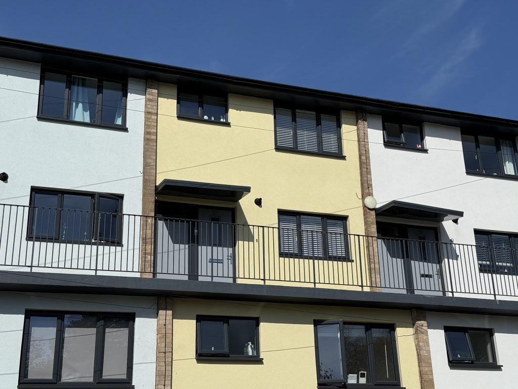Essex Close, Bordon GU35 2 bed maisonette to rent - £1,250 pcm (£288 pw)