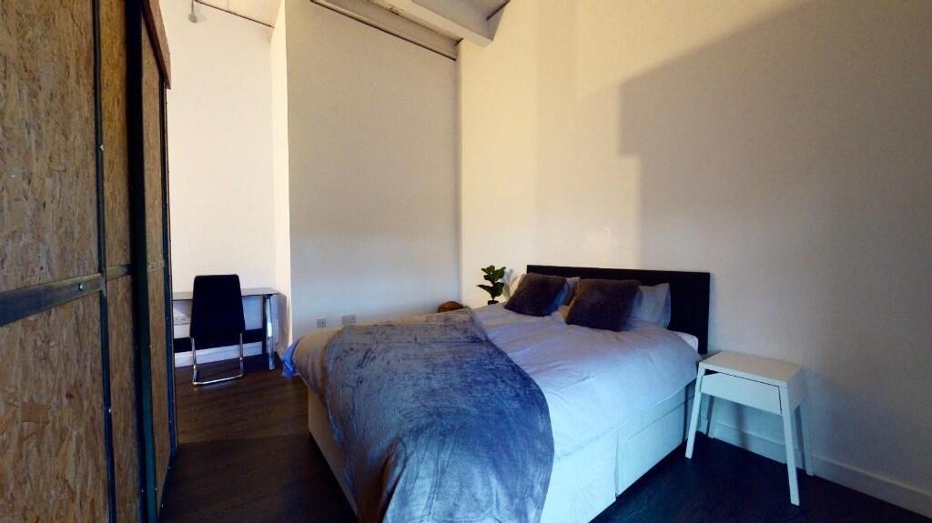 Studio Apartment, Colemans Fireproof... Studio - £695 pcm (£160 pw)