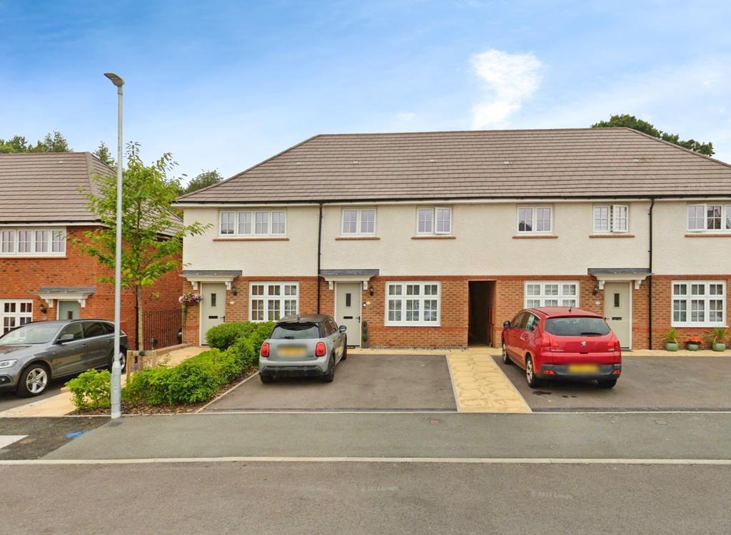 Herbert Owen Drive, Telford TF2 2 bed terraced house for sale - £245,000