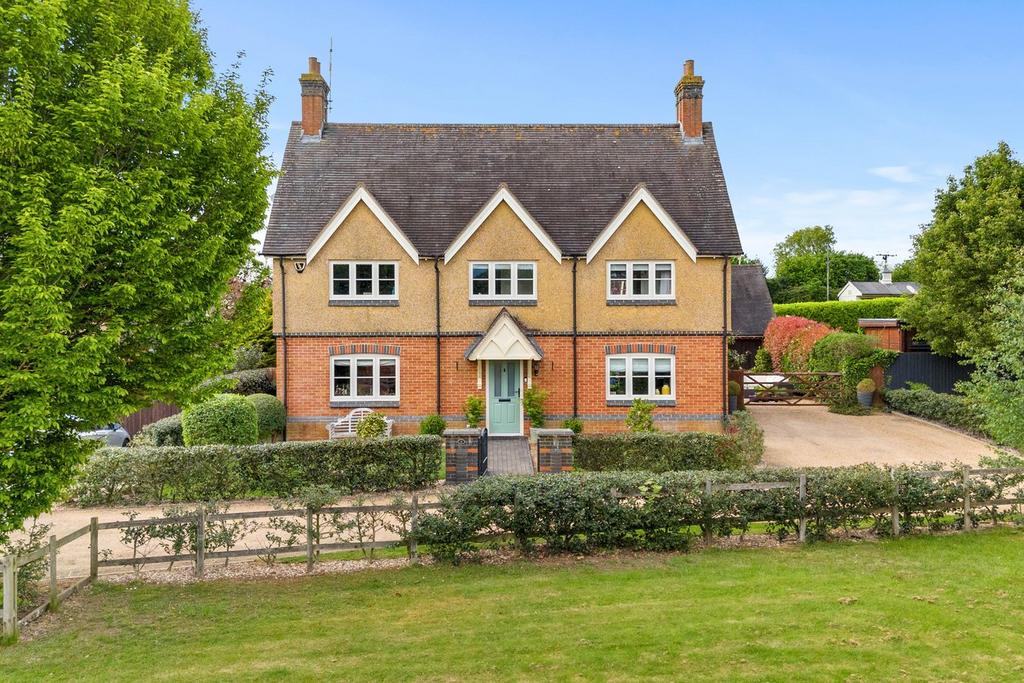 The Rickyard, Easenhall, Rugby, CV23 4 bed detached house for sale - £750,000