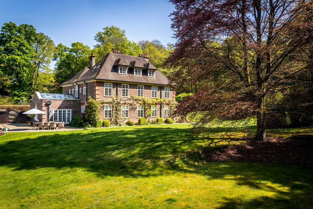 Culmer Lane, Wormley, Godalming... 5 bed detached house for sale - £ ...