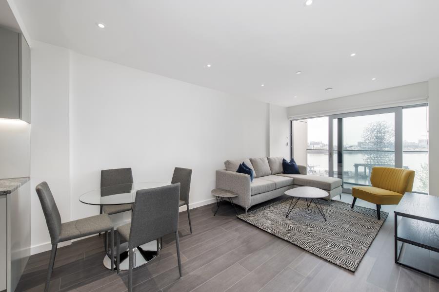 Upper Riverside, Cutter Lane, London... 2 bed apartment for sale - £850,000