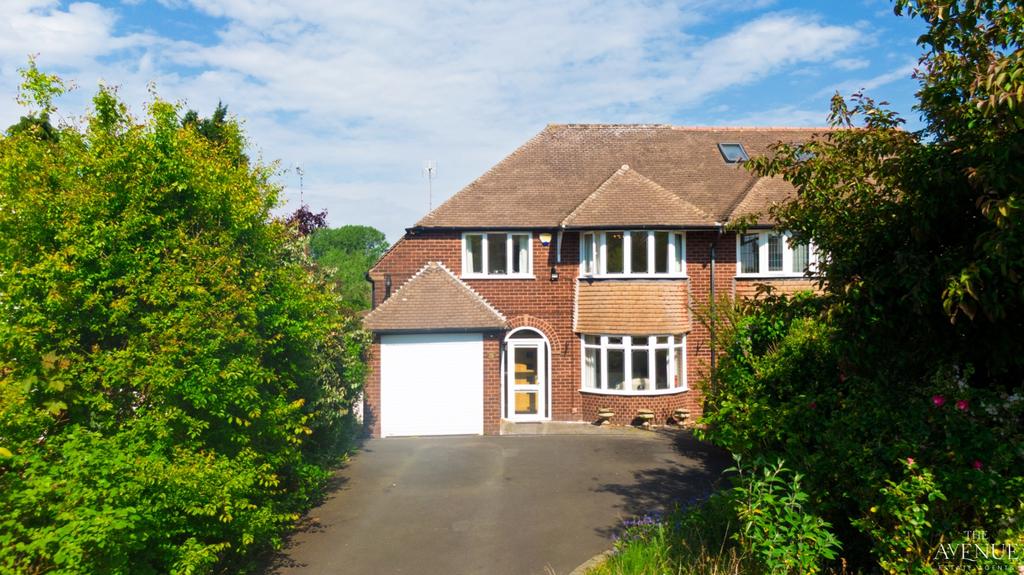Skip Lane, Walsall, West Midlands, WS5 3 bed semi-detached house - £425,000