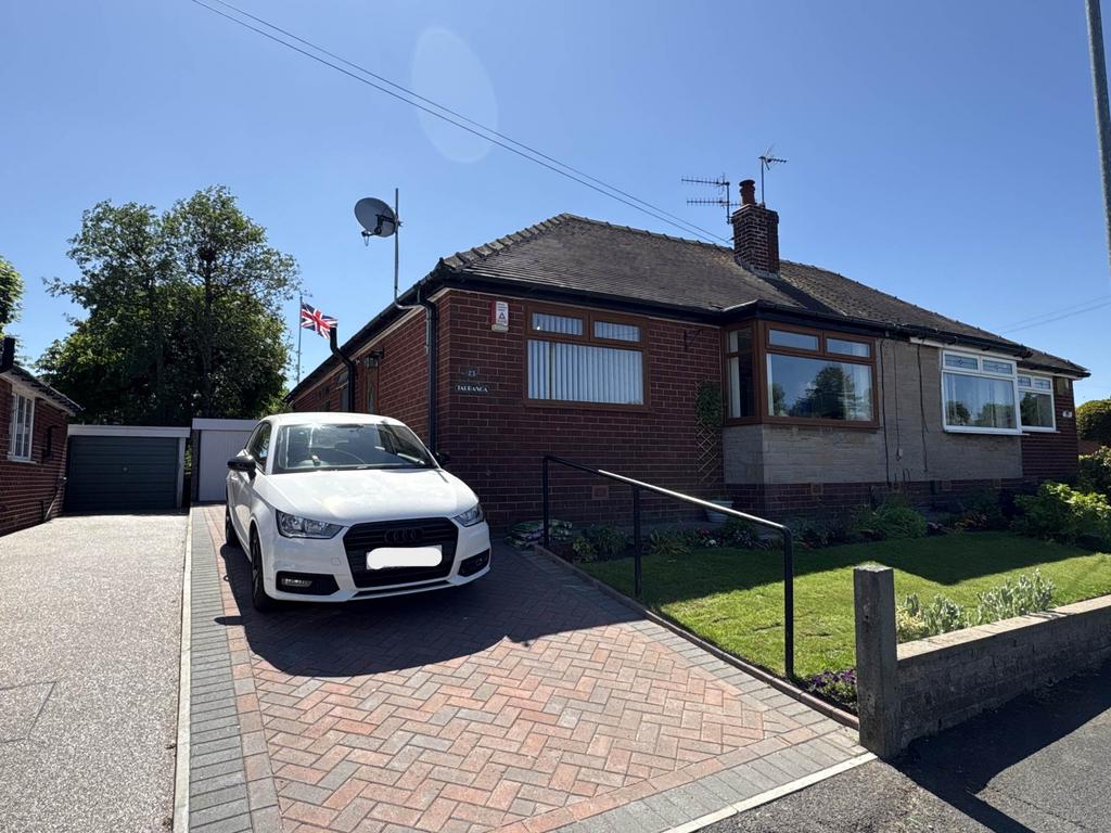 Highlands Road, High Crompton 2 bed semi-detached bungalow for sale - £ ...