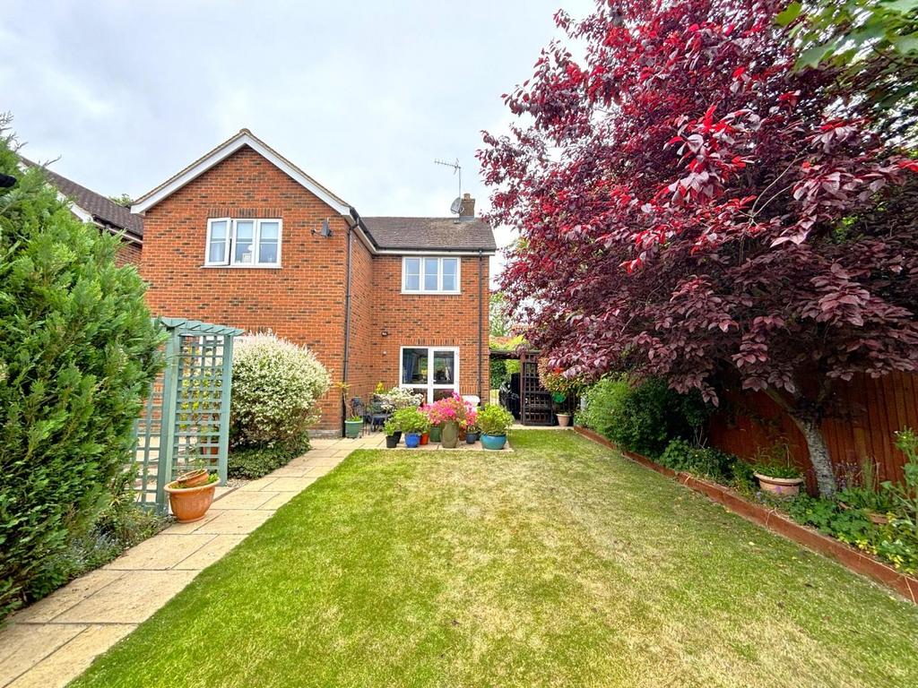 Shephall Green, Stevenage 4 bed detached house - £580,000