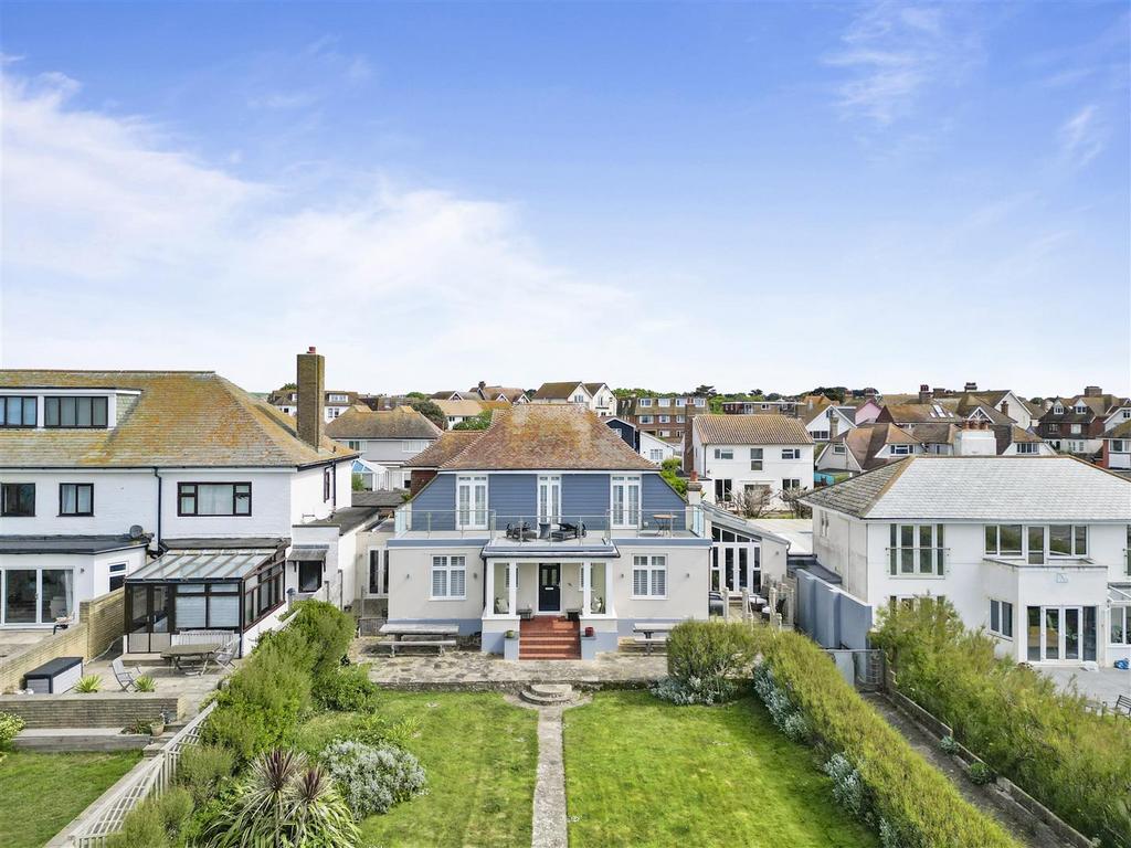 Marine Parade, Seaford 5 bed detached house for sale - £1,350,000