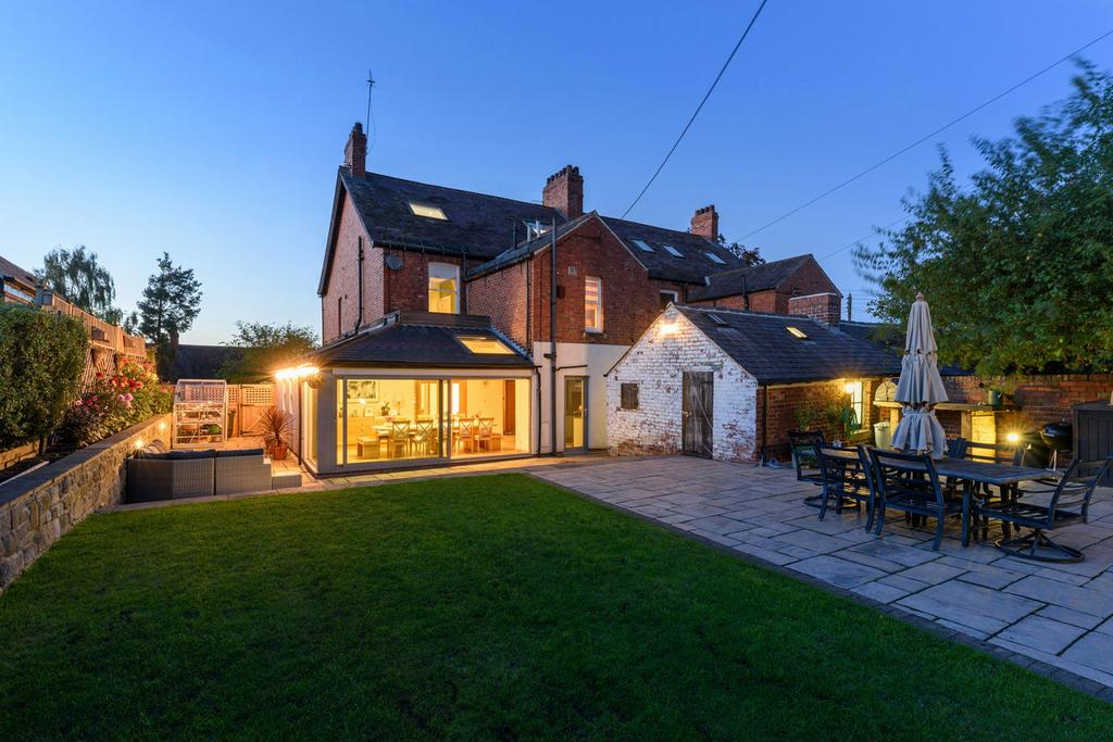 Elm Bank Road, Wylam NE41 7 bed semi-detached house for sale - £975,000