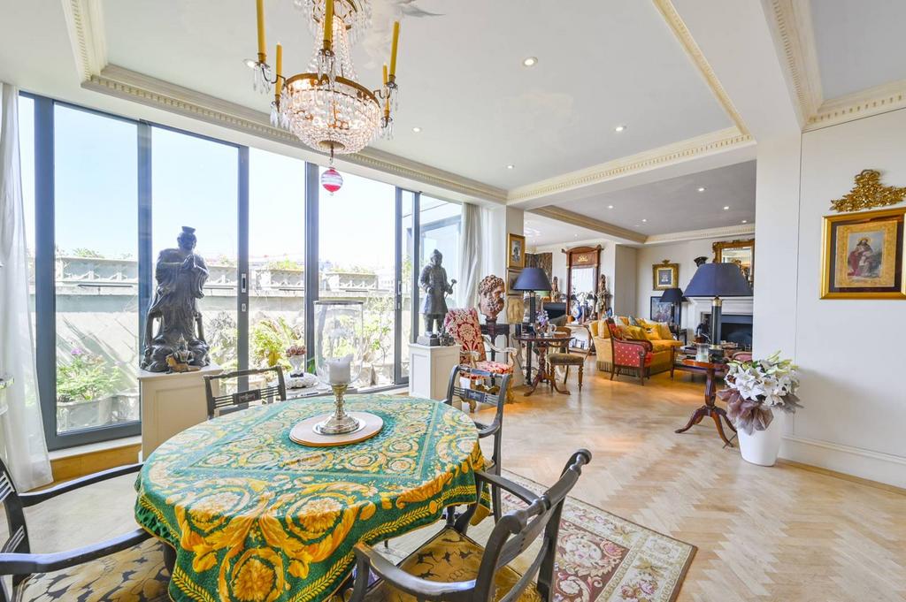 Kean Street, Covent Garden, London, WC2B 2 bed flat - £3,115,000