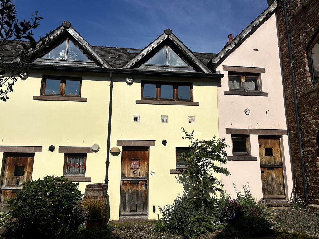 Upper House Farm, Crickhowell, Powys. 1 bed terraced house for sale - £ ...