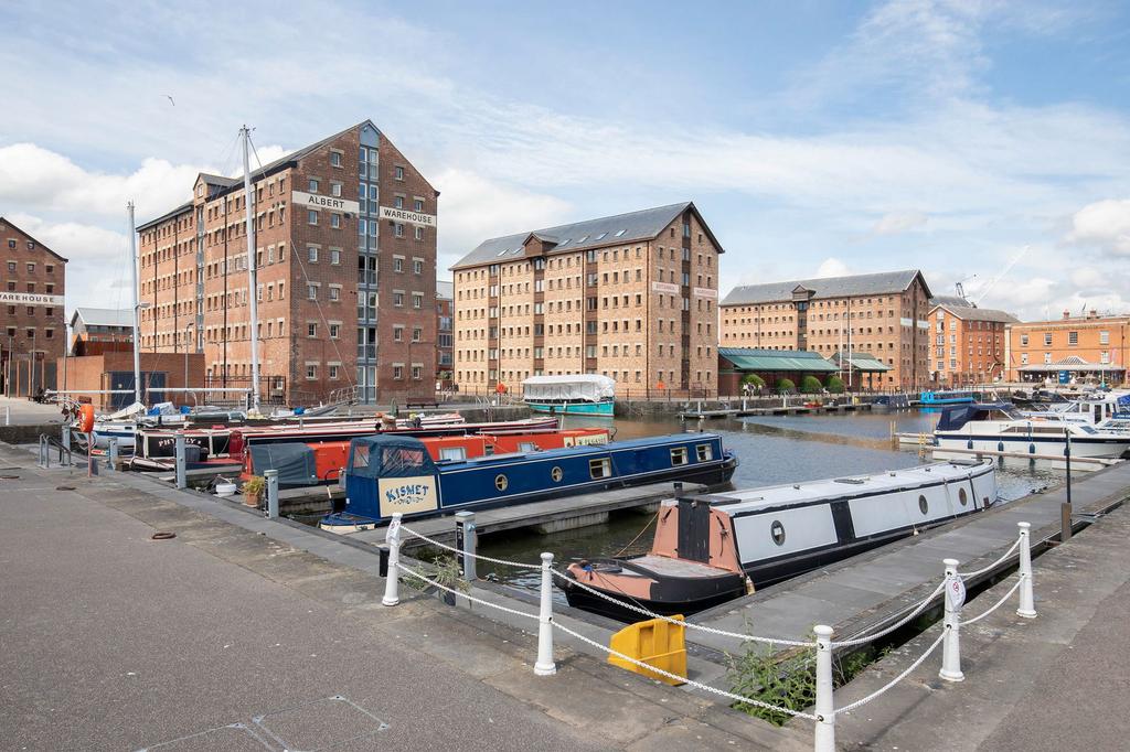 Albert Warehouse, The Docks... 1 bed apartment for sale - £170,000