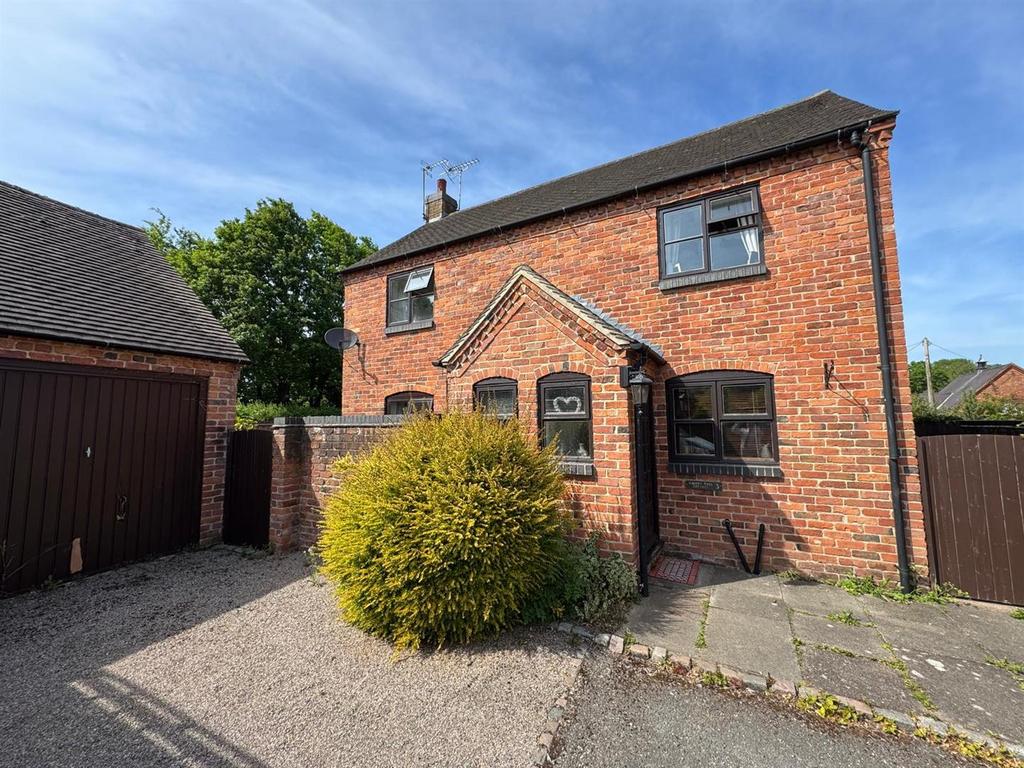 The Green, Church Lane, Ashbourne DE6 3 bed link detached house for ...