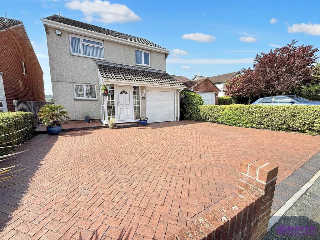 Wheatridge, Plymouth PL7 4 bed detached house - £420,000