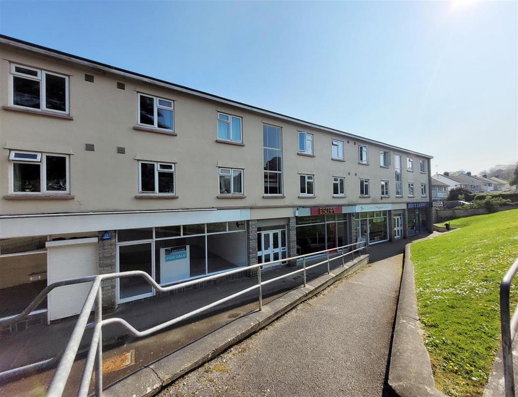 Boslowick Road, Falmouth TR11 2 bed apartment for sale - £185,000