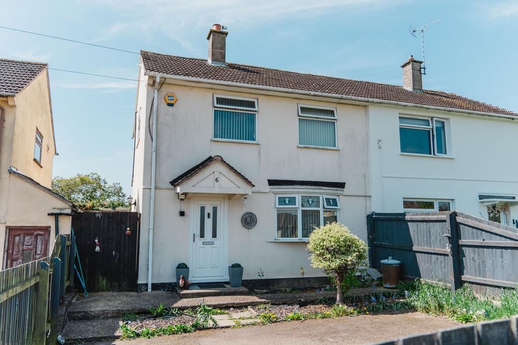 Crayford Way, Leicester, LE5 2 bed semi-detached house for sale - £220,000