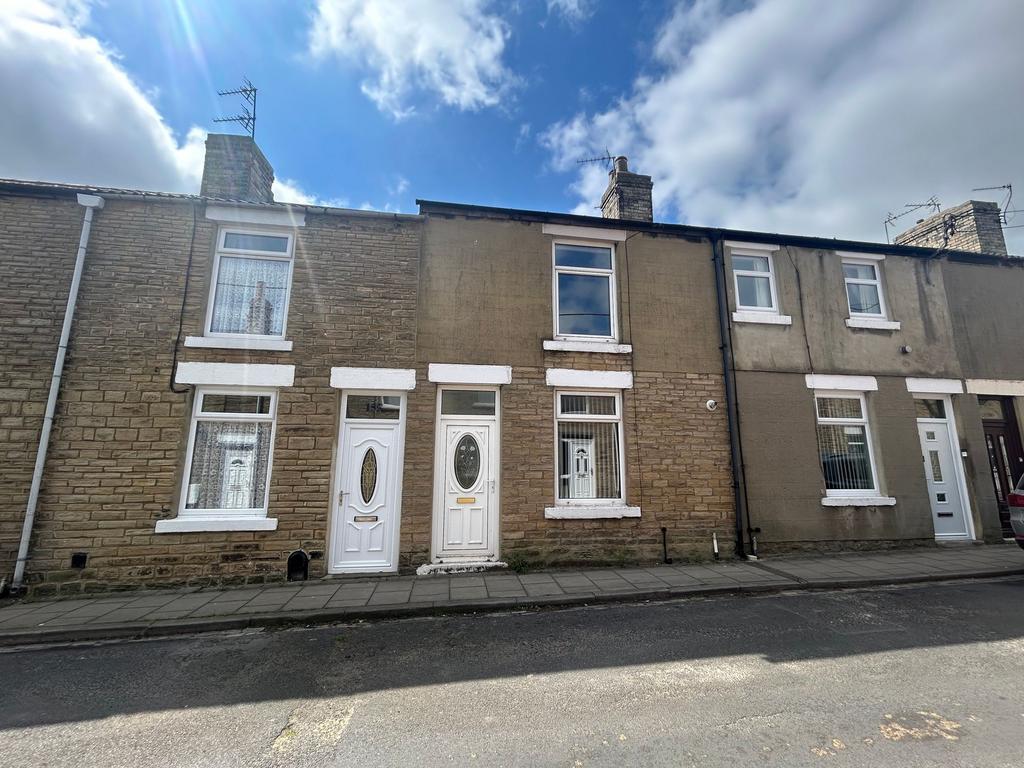 High Hope Street, Crook DL15 2 bed terraced house to rent - £595 pcm (£ ...