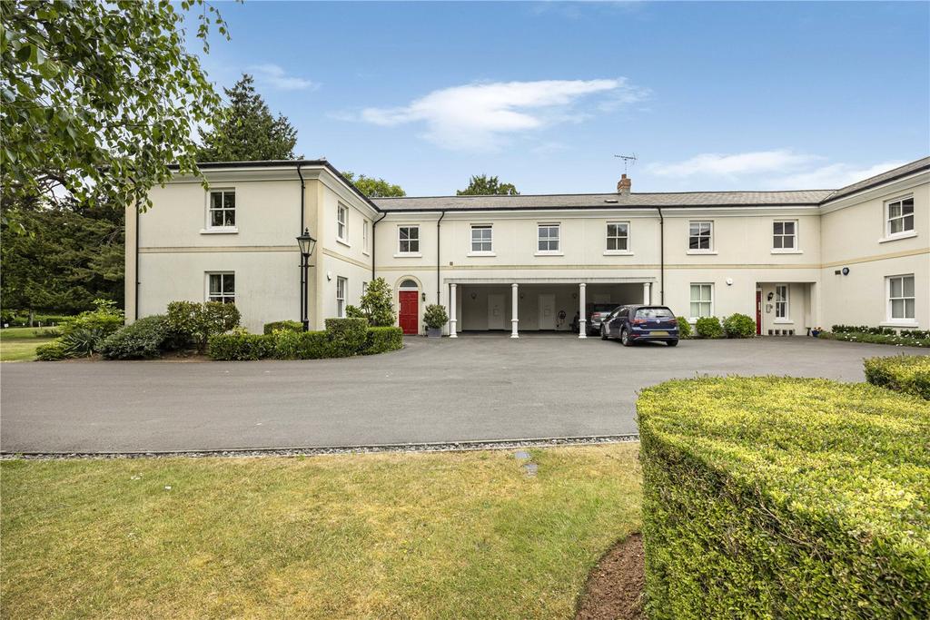 Pavilion Gardens, Gloucestershire GL50 2 bed apartment for sale - £425,000