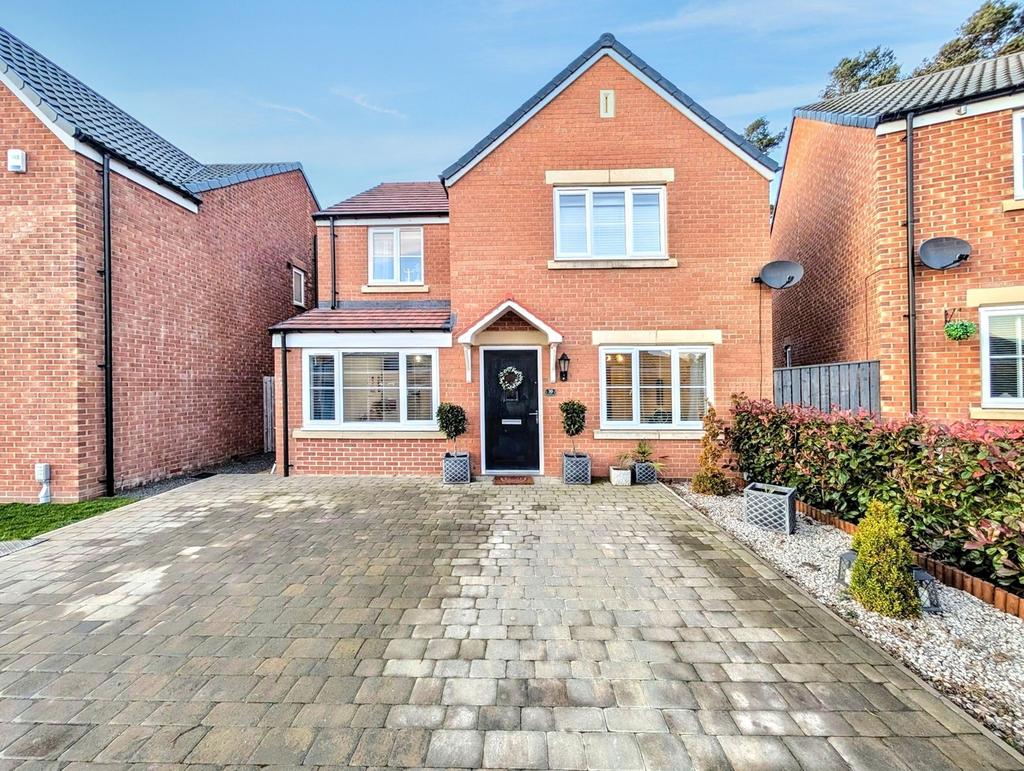 Chester Burn Road, Billingham TS22 4 bed detached house for sale - £315,000