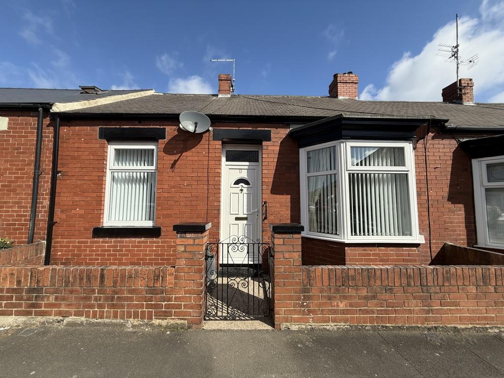 Cheviot Street, Pallion, Sunderland SR4 3 bed cottage for sale - £94,950