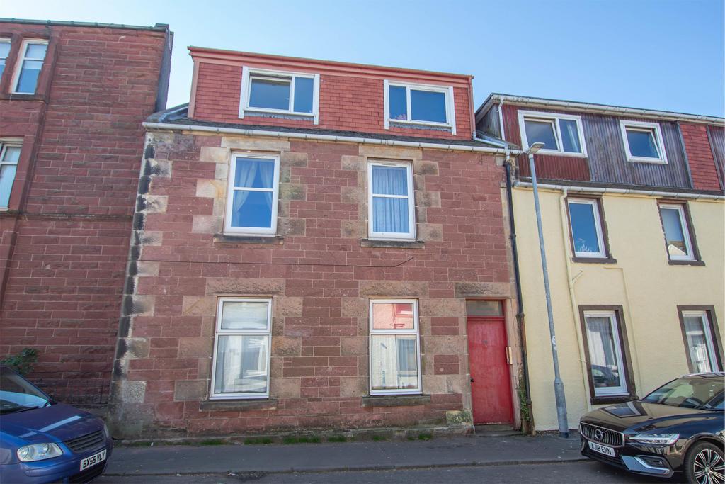 Gateside Street, Largs KA30 2 bed ground floor flat for sale - £49,000