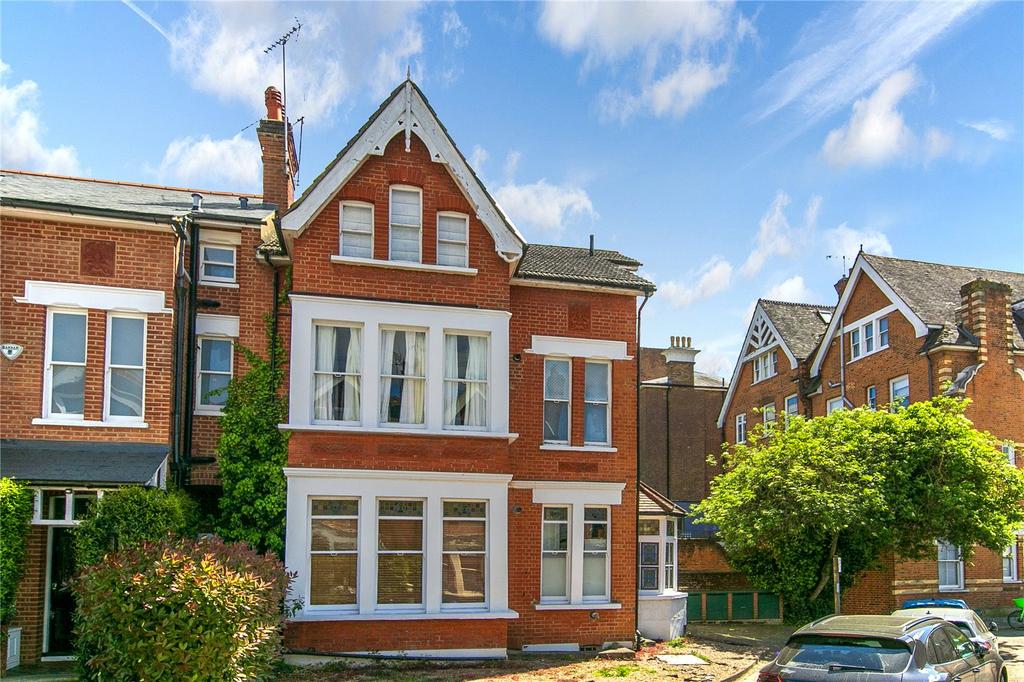 Ellerker Gardens, Richmond, TW10 Studio - £350,000
