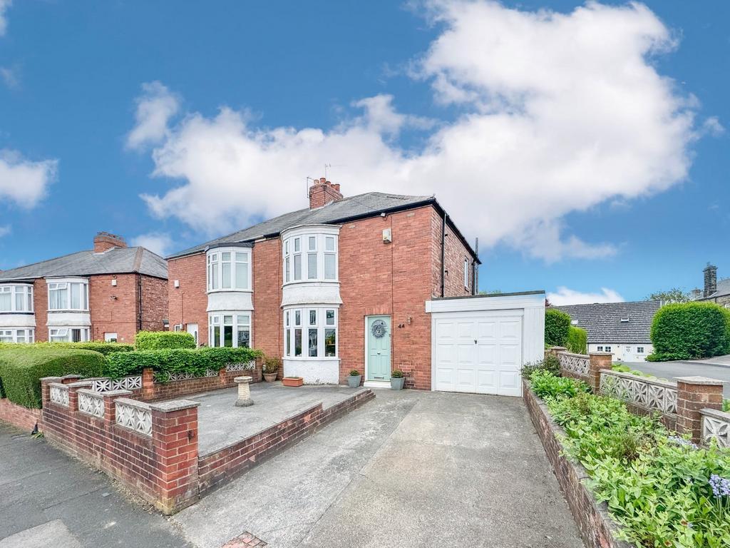 Larne Crescent, Low Fell, Gateshead, NE9 2 bed semi-detached house for ...