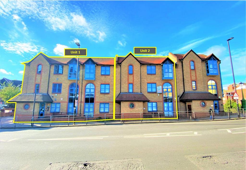 Units 1, & 2 Canal Court, Brentford... Office to rent - £4,987 pcm (£ ...