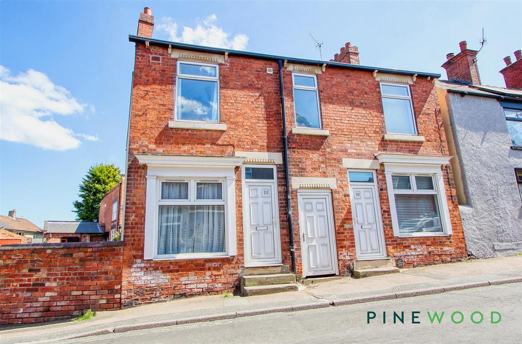 High Street, Chesterfield S43 2 bed end of terrace house for sale - £125,000