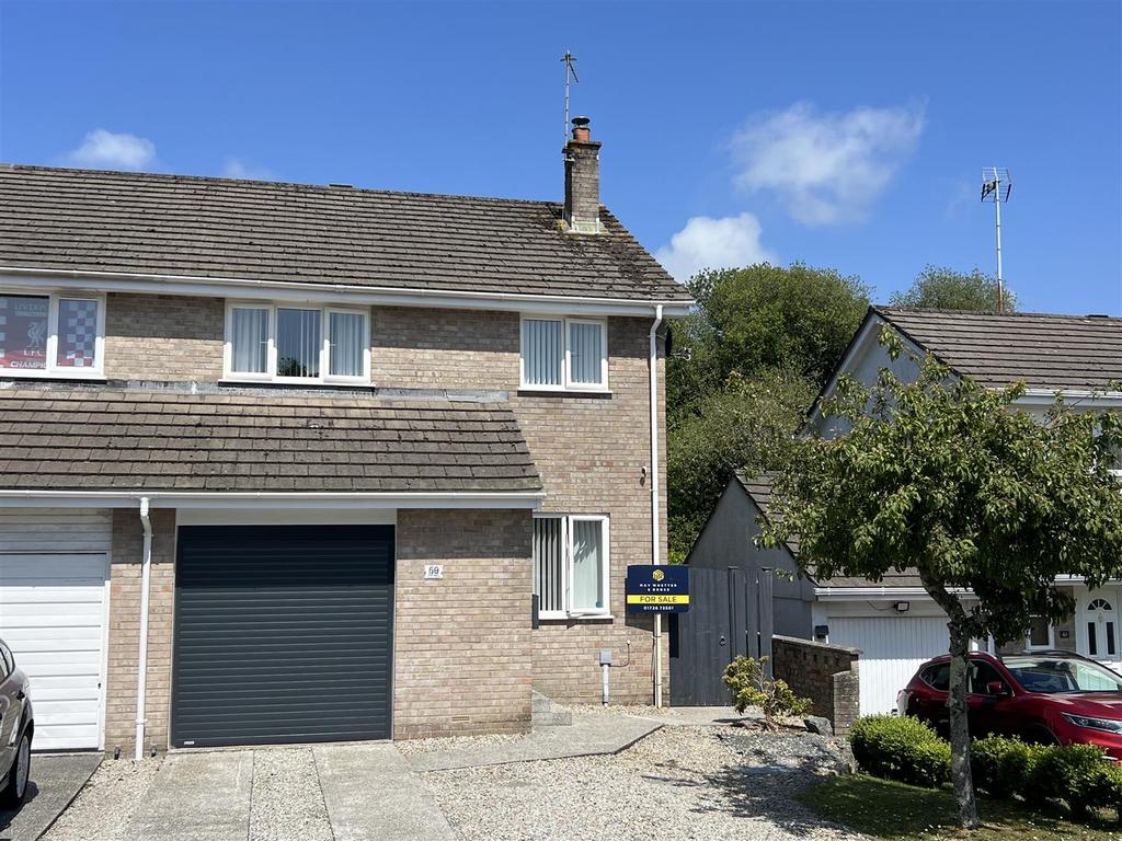St. Pirans Close, St. Austell 3 bed semi-detached house for sale - £280,000