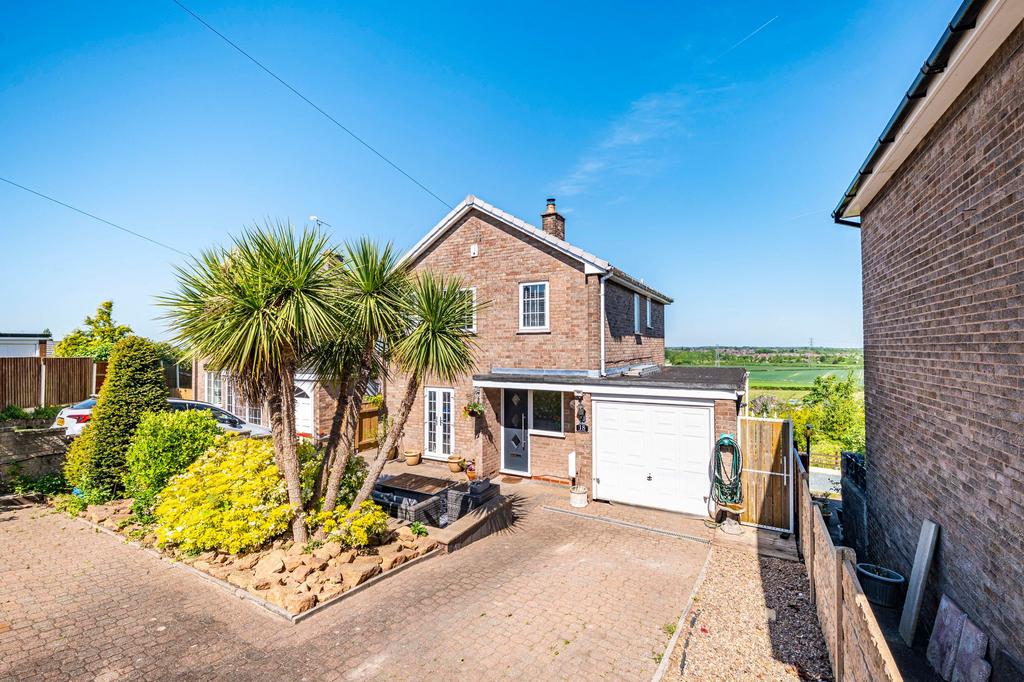 Herbert Road, Kirkby-In-Ashfield, NG17 3 bed detached house for sale ...