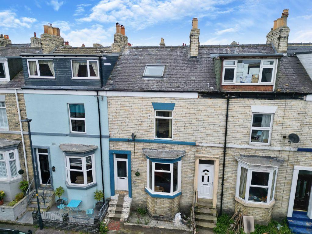 34 George Street, Whitby 4 bed terraced house for sale - £185,000