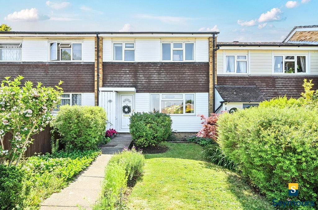 The Oval, Guildford GU3 3 bed terraced house for sale - £425,000