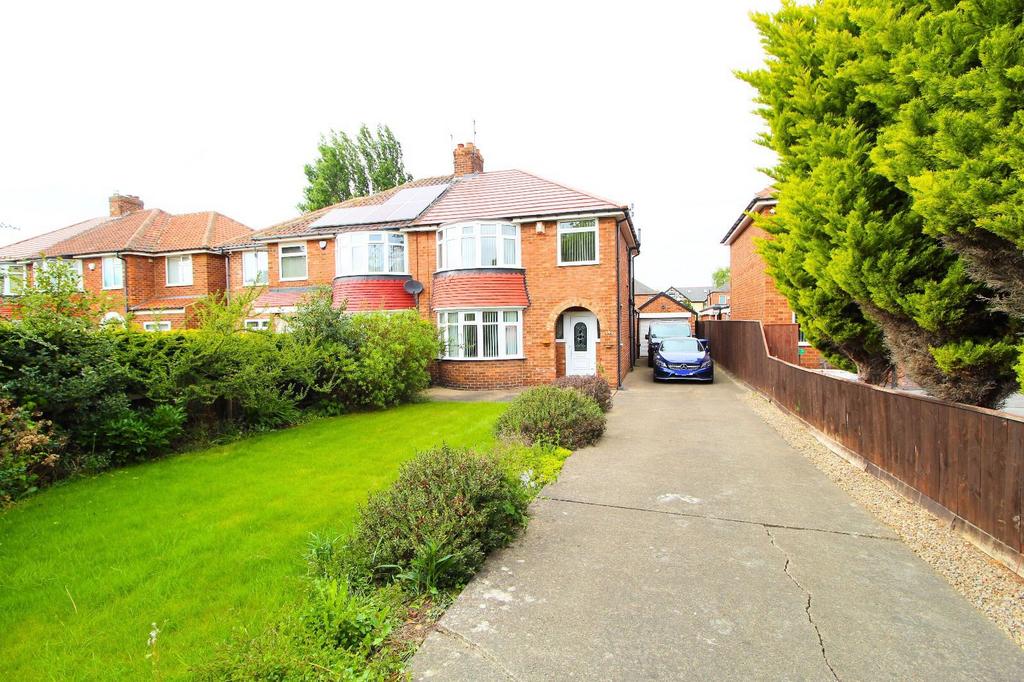 Middlesbrough TS5 3 bed semi-detached house - £1,150 pcm (£265 pw)