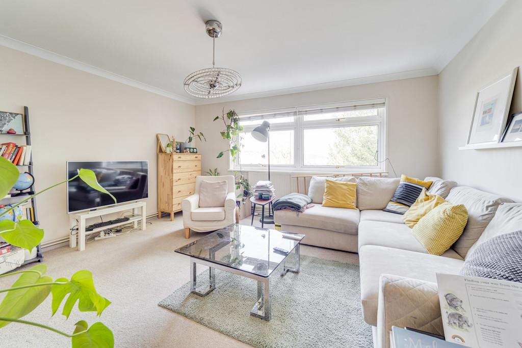 Shepherds Hill, Highgate N6 3 bed apartment - £725,000