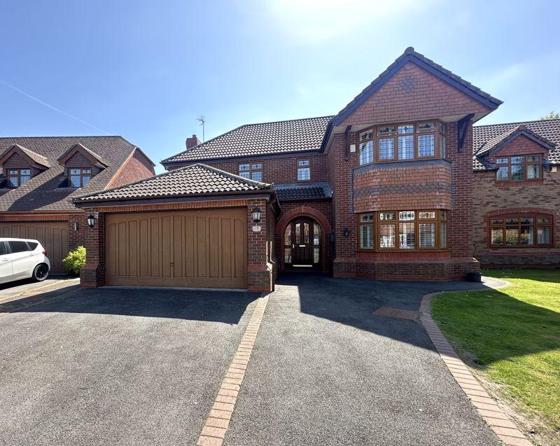 Ben Nevis Drive, Ledsham Park, Little... 4 bed detached house - £550,000