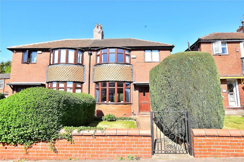 Charlotte Street, Buersil, Rochdale... 3 bed semi-detached house - £230,000