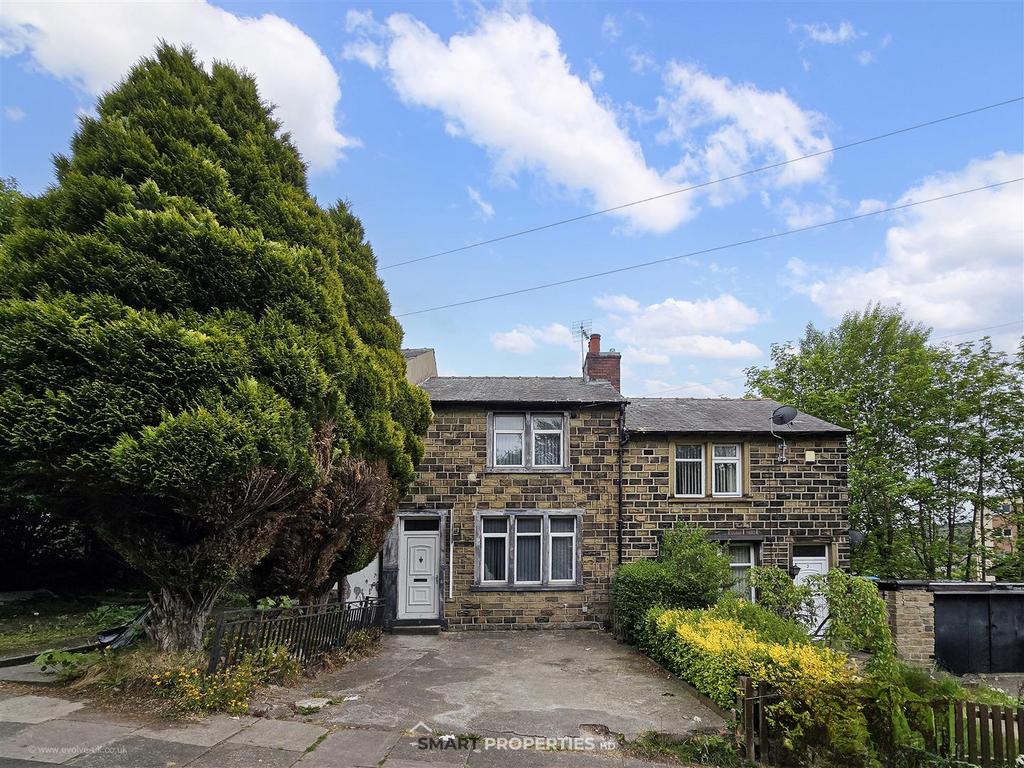 Winton Street, Huddersfield HD1 2 bed terraced house for sale - £130,000